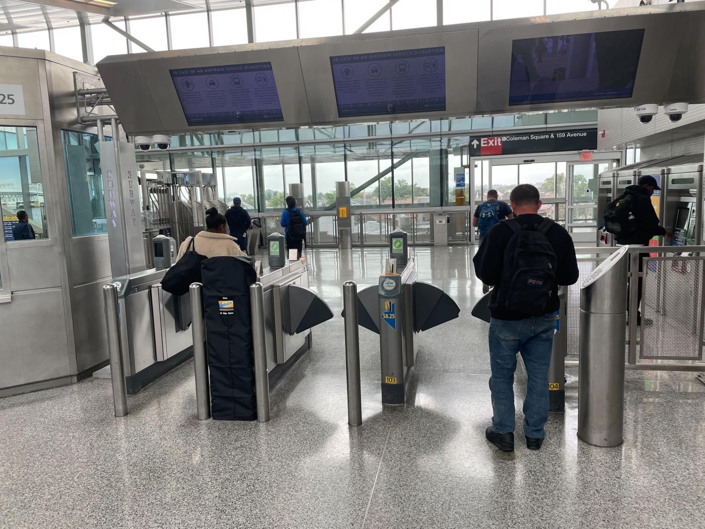 The JFK AirTrain Finally Has OMNY But There's Just One Catch (You Can't ...
